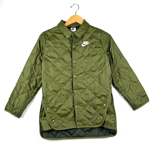 Nike | Jackets & Coats | Nike Youth Medium Green Quilted Snap Button ...